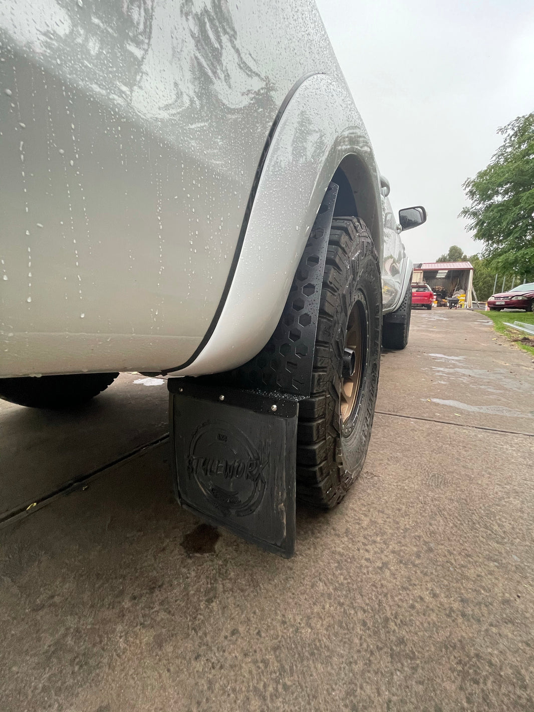 MUDFLAPS – StyleWorx 4x4 Accessories